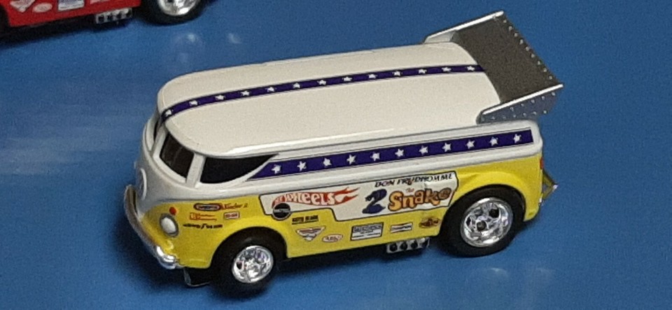 NEW Snake vs Mongoose Custom VW Drag Buses Set Cars only HO Slot Car ...