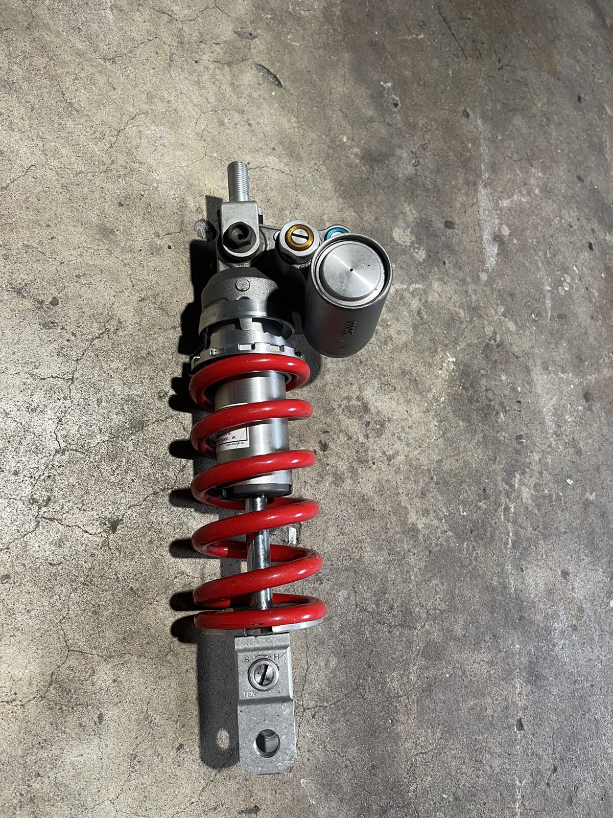 Yamaha 2008-2016 YZFR6 R6v R6r R6 OEM Rear Suspension Shock Absorber ...