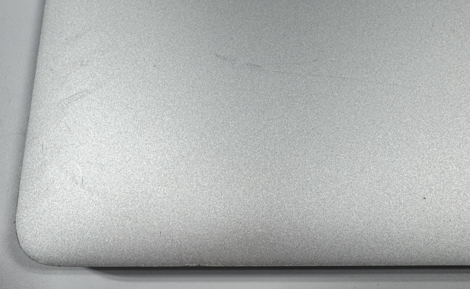 MacBook Pro 15" A1990 DISPLAY 2018 2019 SILVER Grade B *Broken Bezel ...