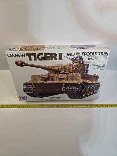 Tamiya 35194 German Tiger I Mid Production 1/35 Scale Tank Model Kit 1: ...