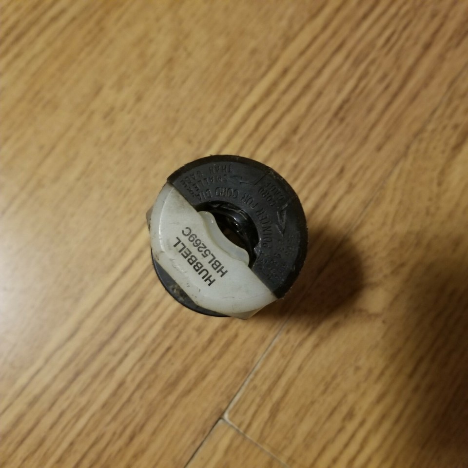 Hubbell HBL5269C 15A 125V Edison Connector Body | eBay