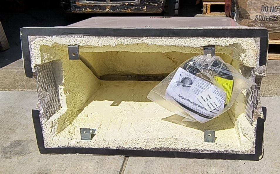 Hubbell Hot Box HF013027023 Valve Enclosure 90W Heater 13x27x23 | eBay