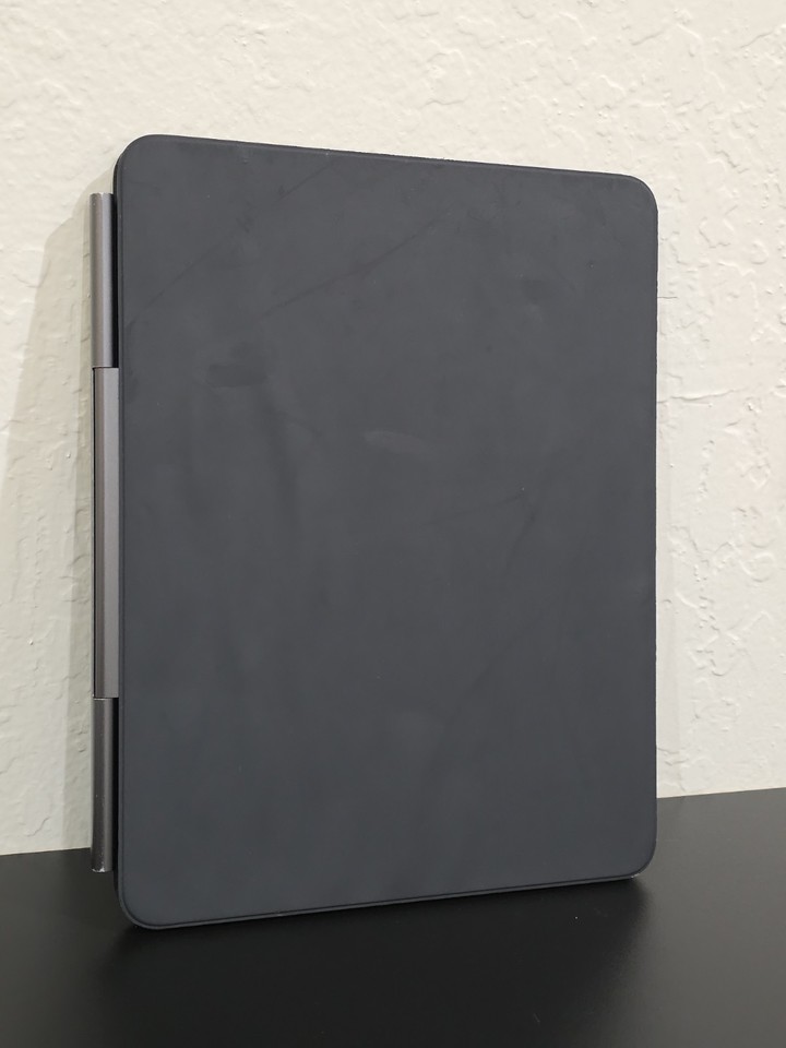 Apple iPad 13-inch Magic Keyboard A2974 (M4) - Black | eBay