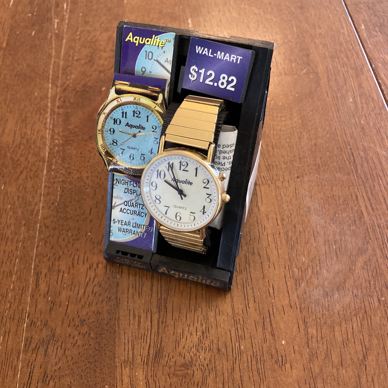 Vintage AQUALITE Watch in original case Walmart Works w new batteries ...