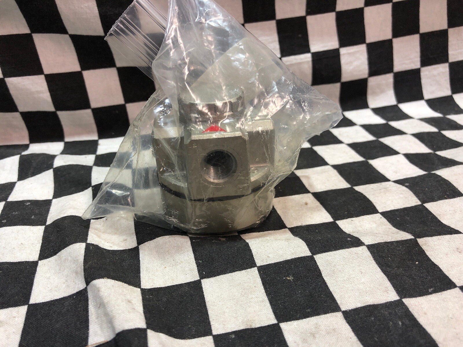 SMC PNEUMATIC CHECK VALVE, XT0-2571-02, XTO-2571-02, XT0-257102 ...