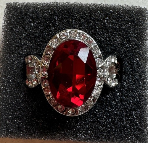 Paparazzi Ruby Red Silver Ring With Rhinestones Around Main Stone NEW ...