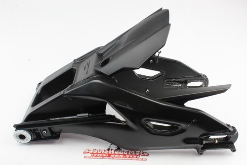 2015-2019 Yamaha YZF R1 OEM Rear Swingarm Back Suspension Swing Arm H2 | OE