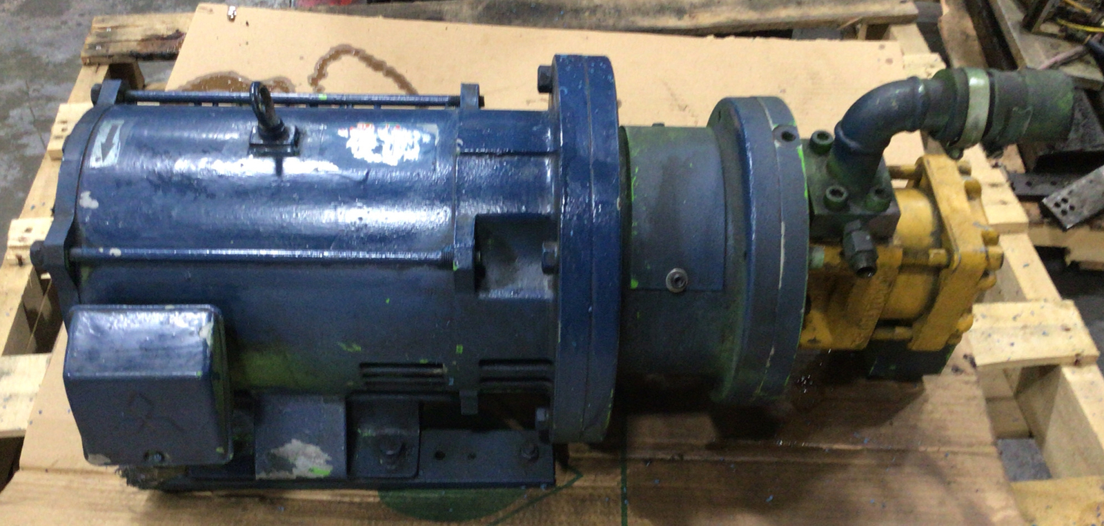 SUMITOMO QT Internal Gear Pump QT32-12.5F-S11149-B W/ 4kw Motor ...