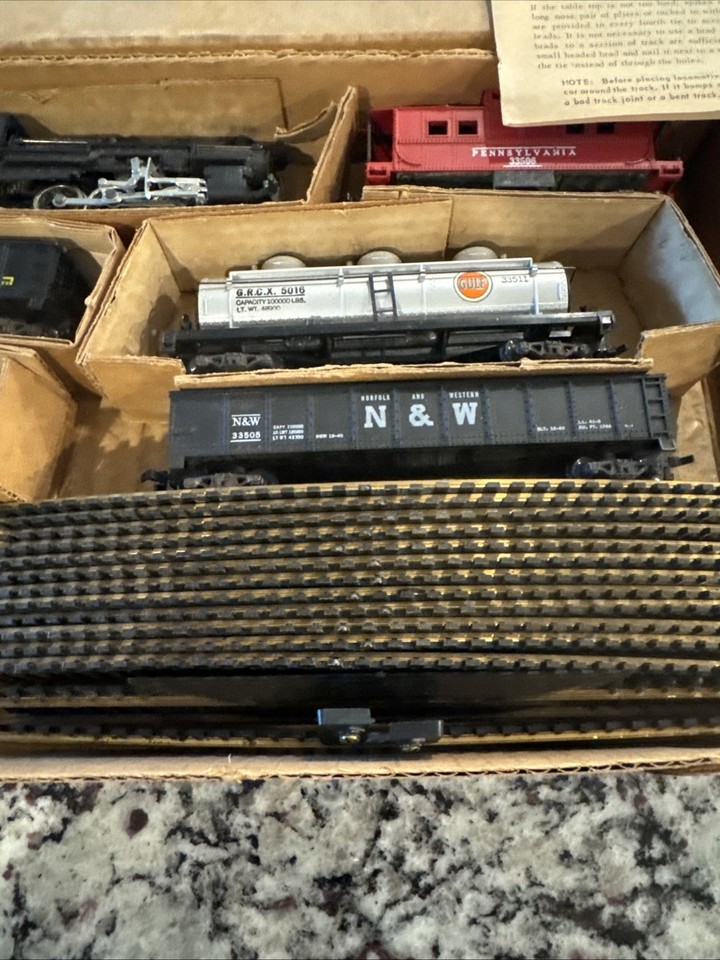 Gilbert American Flyer HO -7 Unit Freight Train Set Number 30123 | eBay