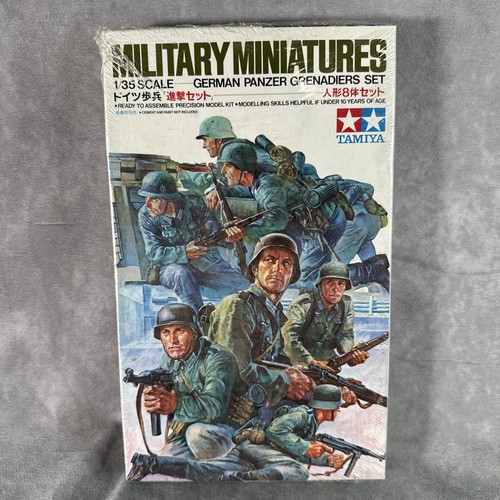 Tamiya 35061 1/35 Scale Military Model Kit German Panzer Grenadiers ...
