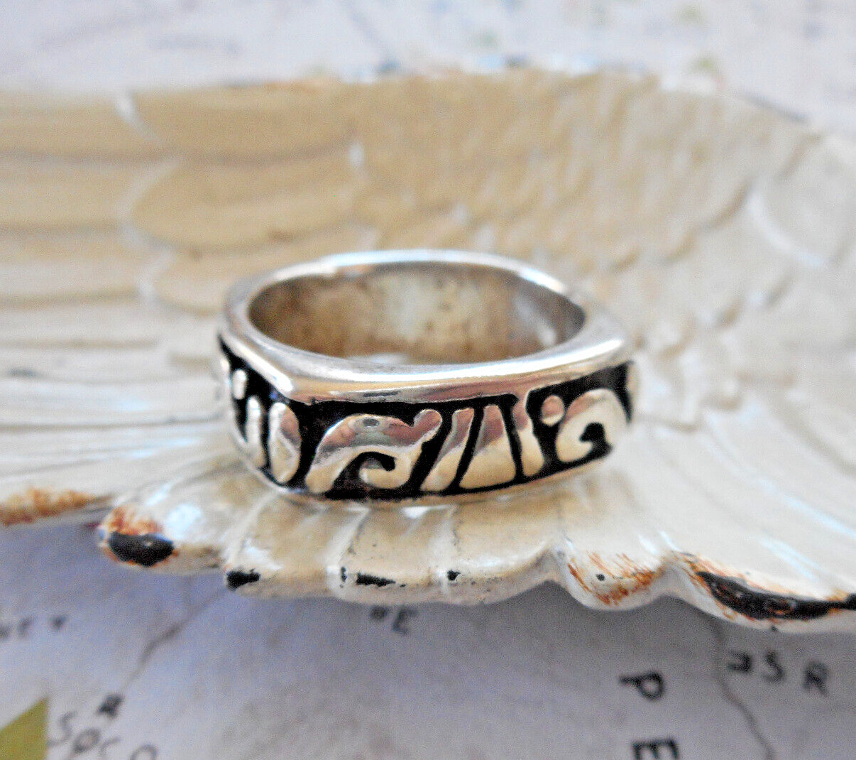 Sterling Silver ATI Mexico Raised Pattern Band Ring … - Gem
