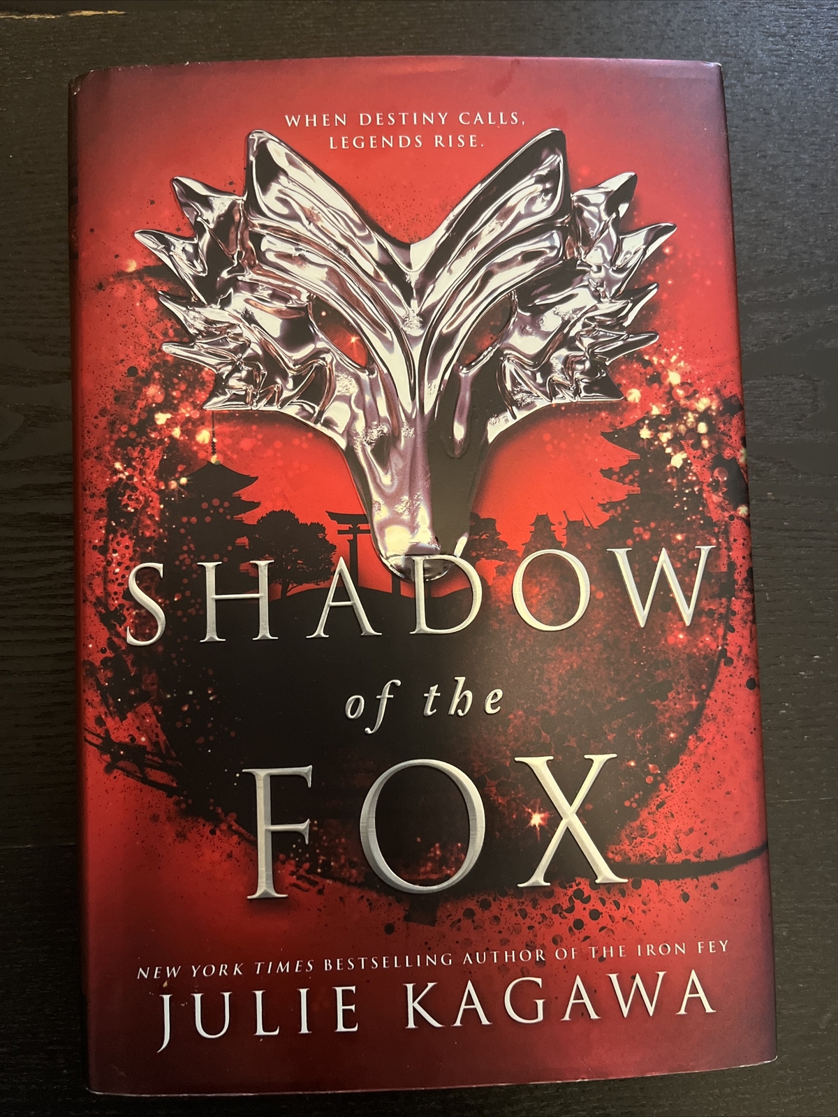 SIGNED Shadow of the Fox hardcover book, Julie Kagawa, 2018 OwlCrate ...