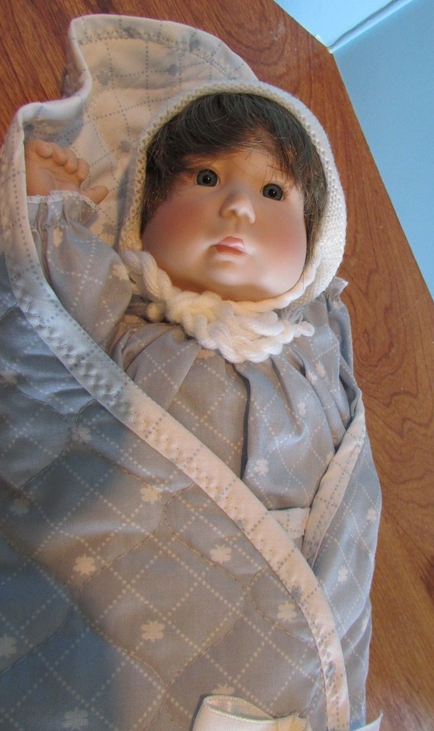 Lee Middleton Baby Doll 14" Vinyl & Cloth Preemie "baby blue' w/bible ...