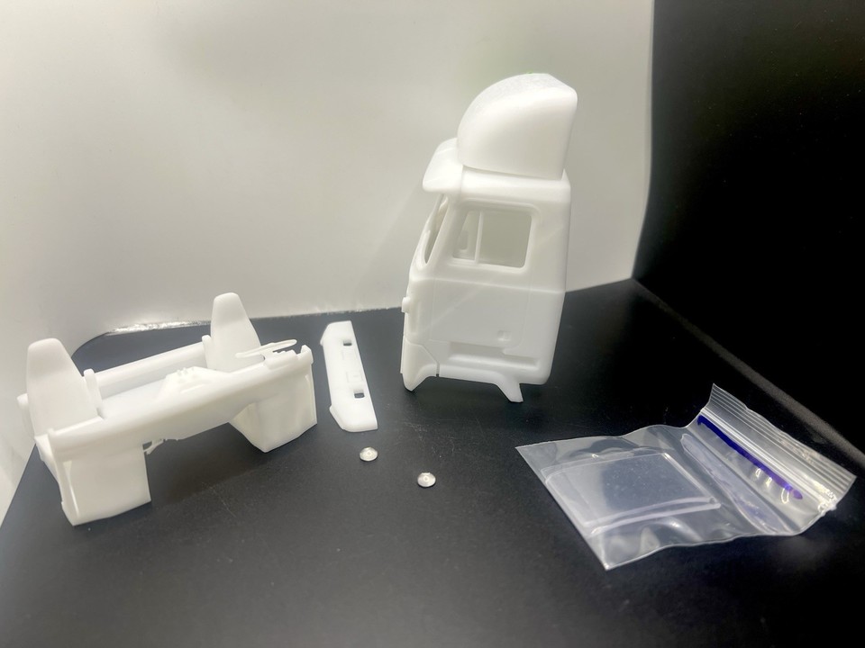 1/25 Resin Mack MH Ultraliner Day Cab Model Truck Conversion for AMT ...