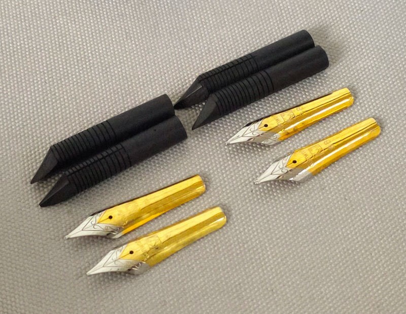 Spare fountain pen nibs with double broad point and Broad italic nibs 4 ...