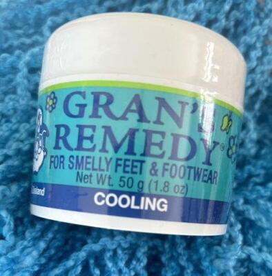 GRAN'S REMEDY smelly feet & footwear powder COOLING 50g new💦 💦 | eBay