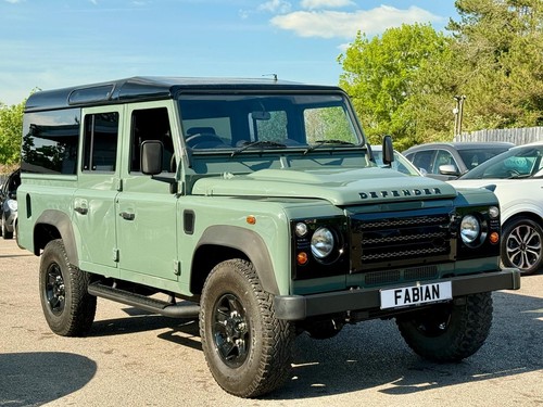 2014 Land Rover Defender 110 2.2 TDCi Keswick Green **Low Miles - 9 ...