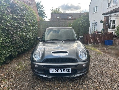 R53 Mini Cooper S - 3 door hatchback 2003 lovingly brought up to spec ...