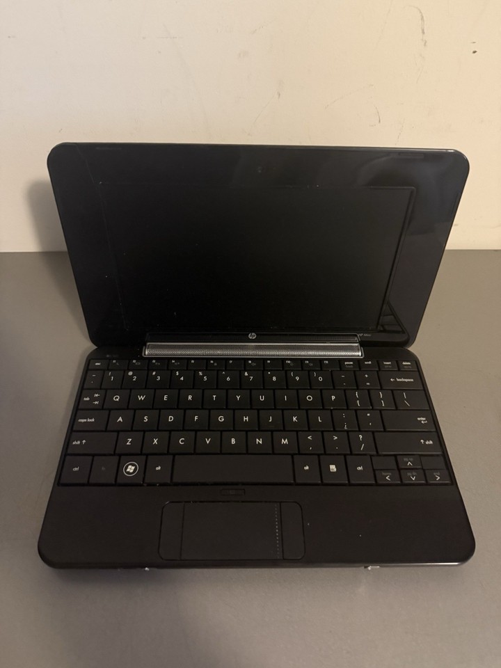 HP Mini 1000 Notebook - Intel Atom 1.6 GHz 1GB 60GB - 10.2" LED Not ...