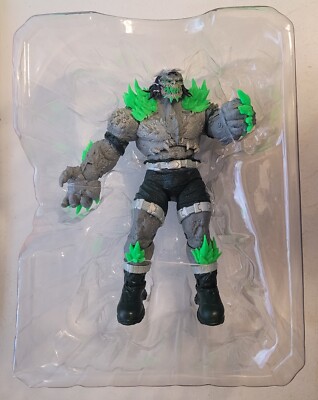 McFarlane DC Mega Kryptonite Doomsday Superman Batman Megafig Action ...
