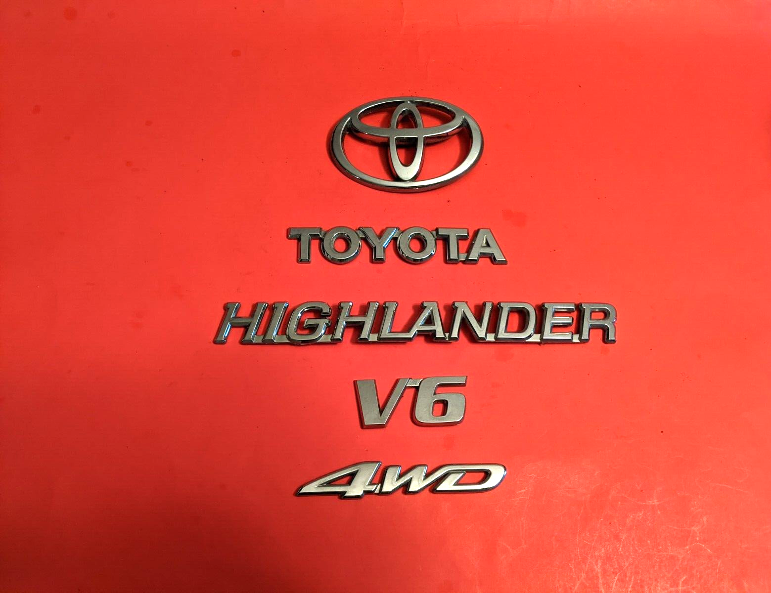 2001-2007 TOYOTA HIGHLANDER V6 4WD REAR EMBLEM LOGO BADGE SYMBOL OEM | eBay