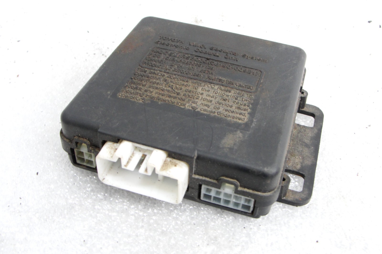 Toyota 4Runner 96-98 OE VIP security system electronic control module ...