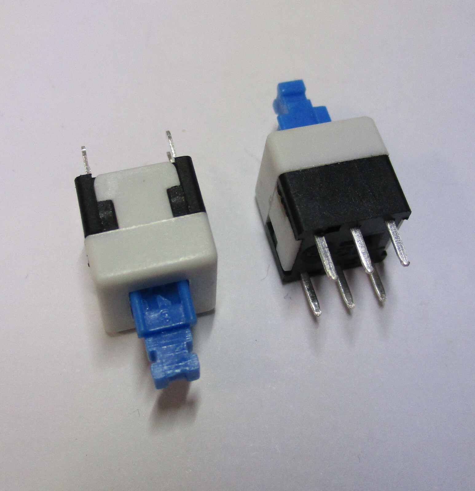 Taster 6 Pin rastend / momentan Miniatur Schalter selbst ein/aus ...