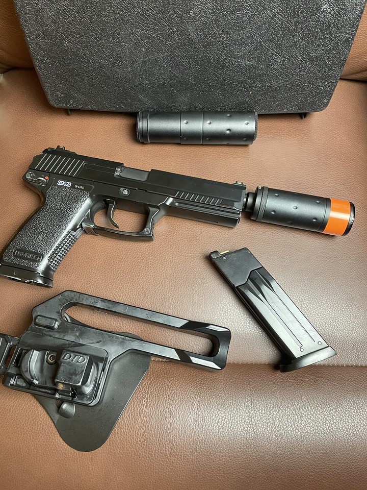 Novritsch SSX-23 Airsoft Pistol With Extra Mag, Extension and Holster ...