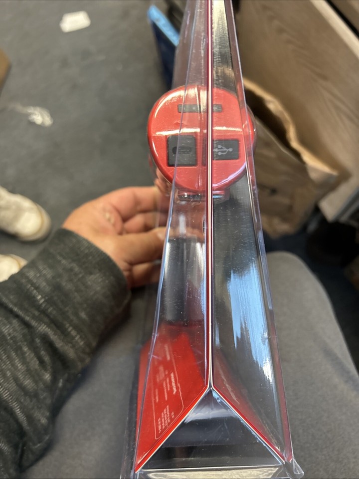 Milwaukee TOP-OFF™, M12 TOP-OFF Power Supply and Charger, Battery Type ...