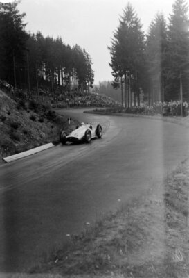 Hermann Lang, Mercedes-Benz W154 1939 Motor Racing Old Photo 11 | eBay ...