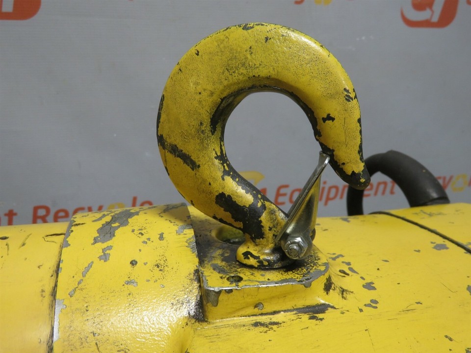 Budgit Chain Hoist 113452-5 1/2 Ton 1000lb Hook Phase 3 230/460 V | eBay