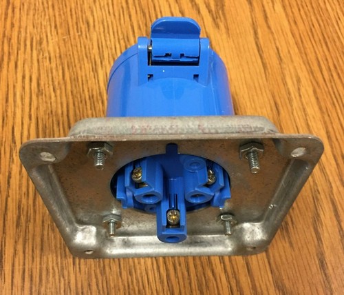 Altech ABL17 Pin & Sleeve Receptacle 230/400V 63A 3P+N+G and Base Plate ...