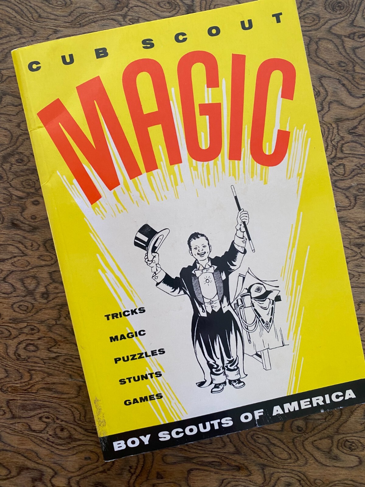 Cub Scout Magic by Boy Scouts of America Staff Magic Tricks PB 1995 ...