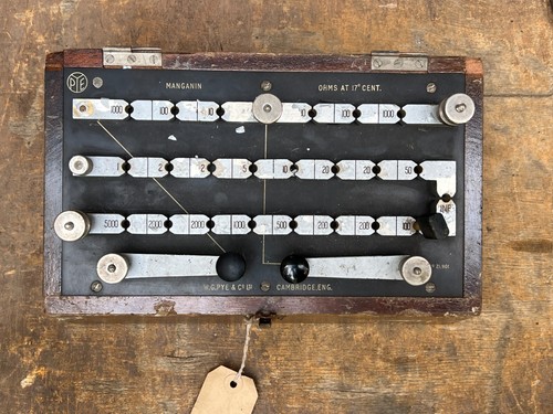 ANTIQUE W.G. PYE & CO MANGANIN RESISTANCE BRIDGE BOX NO 21,901 ...
