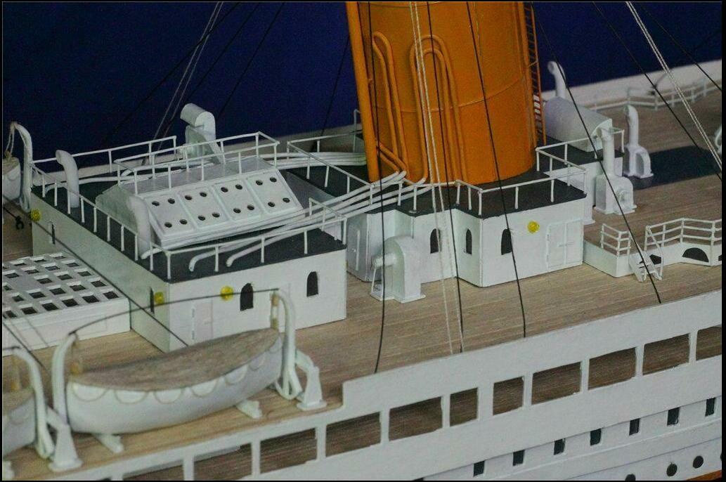 New High quality Titanic 3D Paper Model Fly | Grelly USA