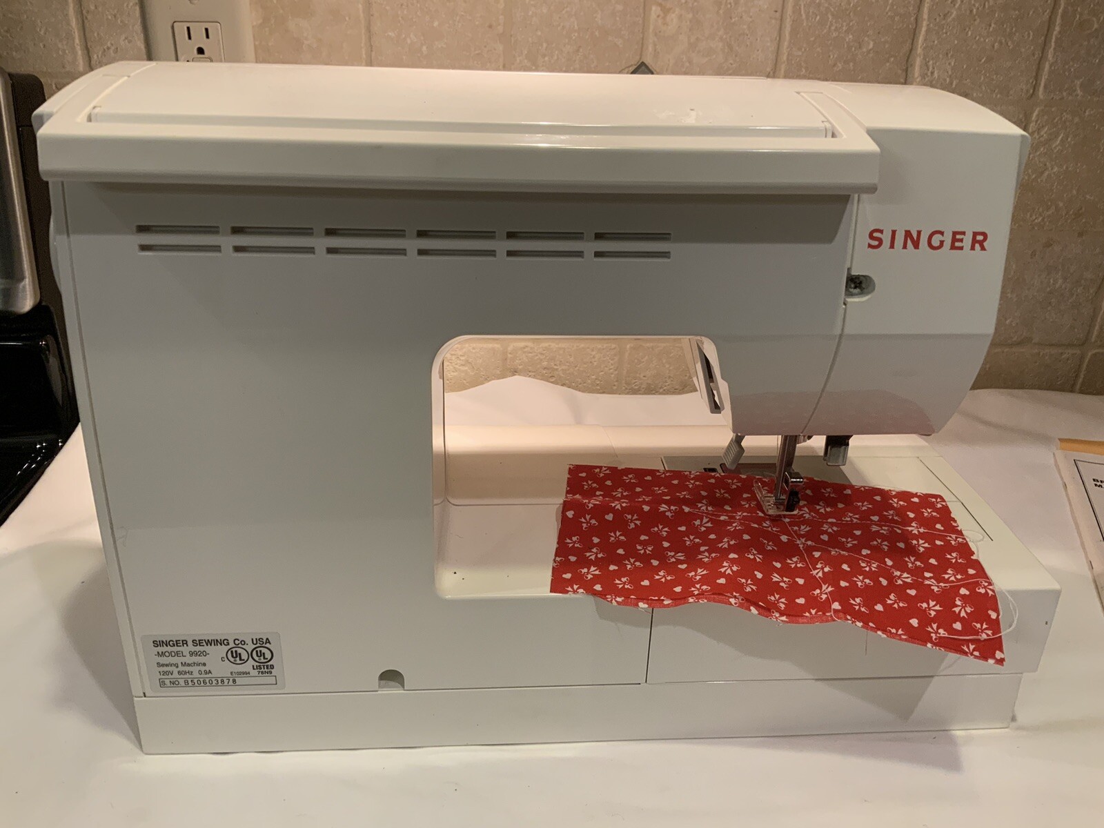 Singer Quantum 9920 Sewing Machine With Accessories | eBay