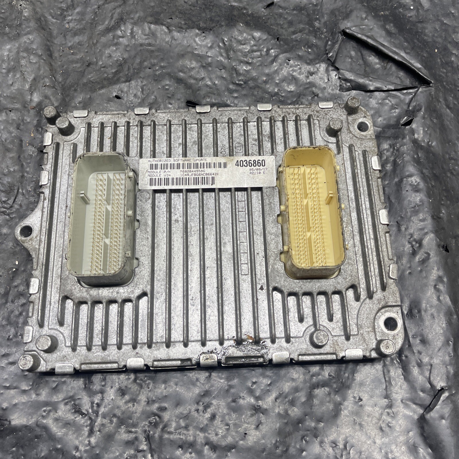 2016 2017 Jeep Grand Cherokee Engine Control Module Unit Ecm ...