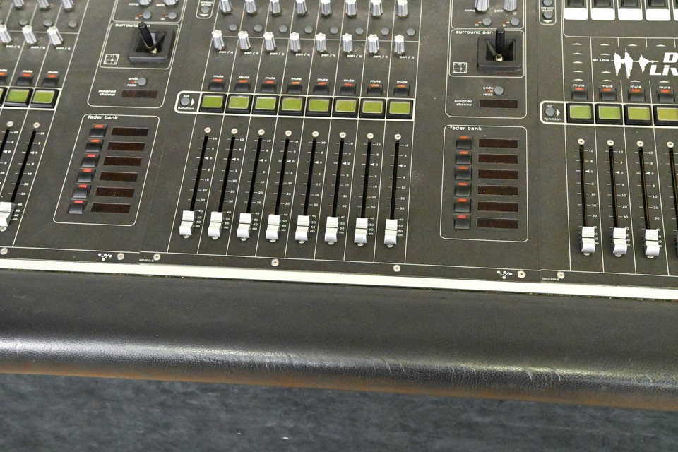 DiGiCo D1 Live Digital Mixing Console CG01MLK | eBay