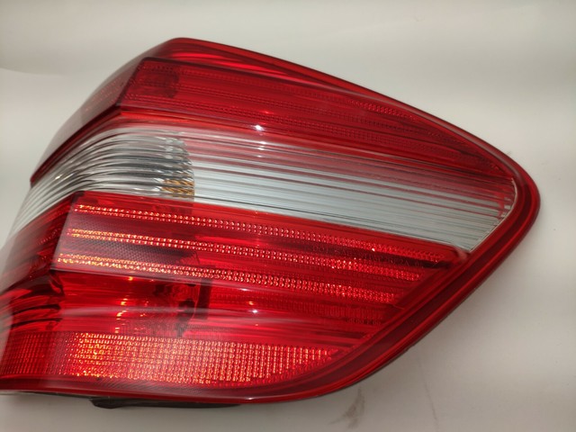 2049066003 - REAR LAMP COMBINATION - Mercedes-Benz | eBay