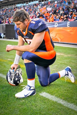 Denver Broncos Tim Tebow Praying Poster (24x36) inches | eBay