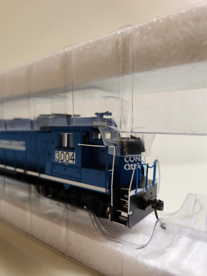 Athearn Roundhouse HO Norfolk Southern Patch GP40-2 #3004 ex Conrail ...