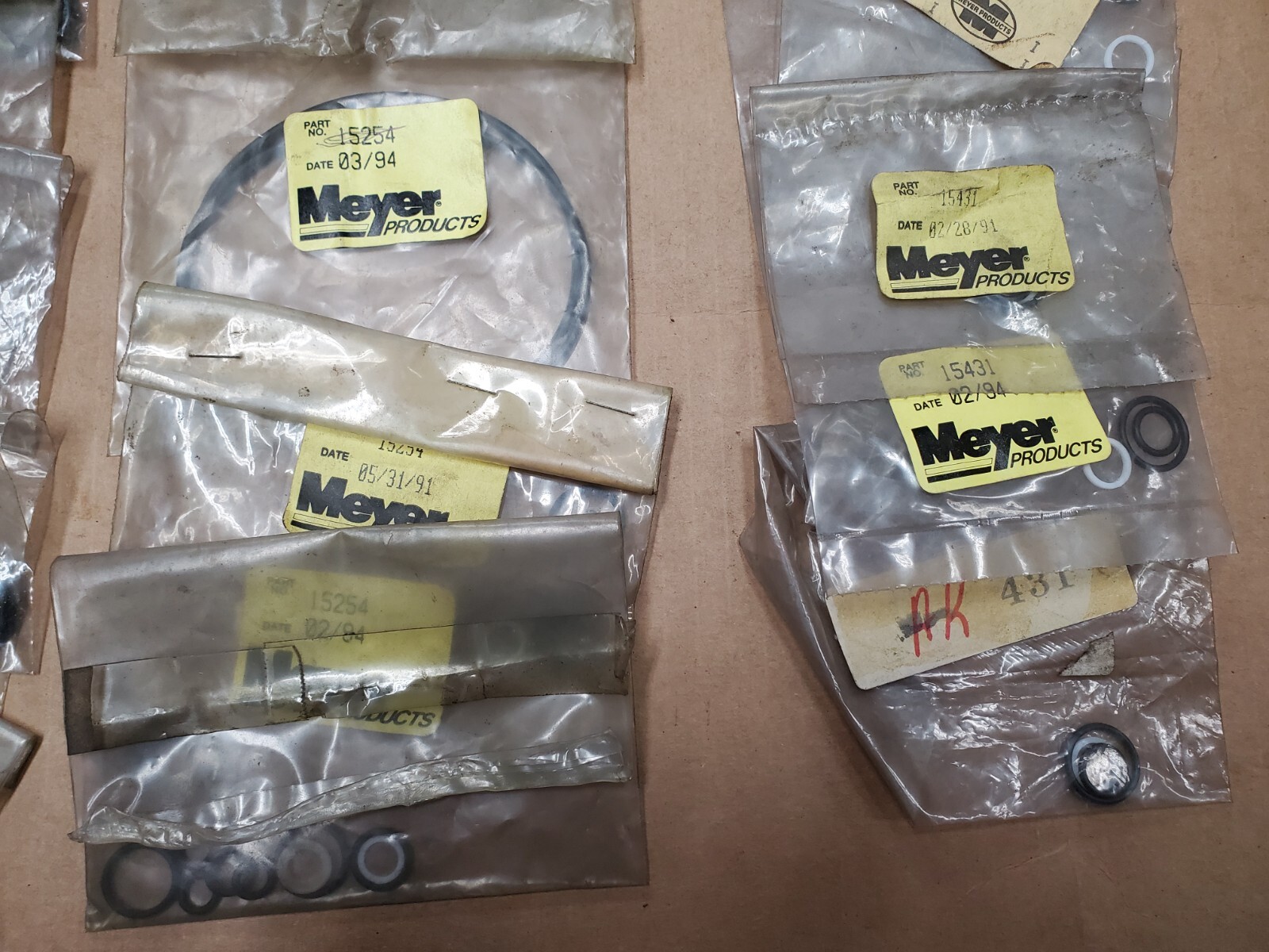 NOS OEM Meyer & AM Seal Kits Lot 15431 15432 15433 15254 15610 15707 ...