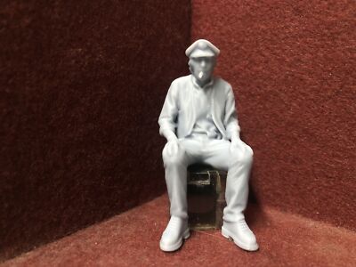 G-Scale Driver figure - 3D scan of seated figure - M032 (also GN15 ...