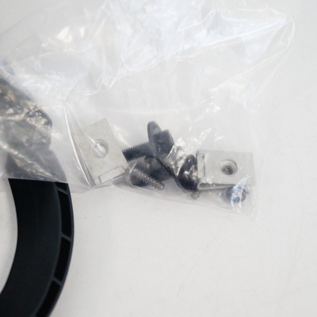 BMW X5 F15 X6 Right Set of Retainers for Headlight OEM 63117395524 ...