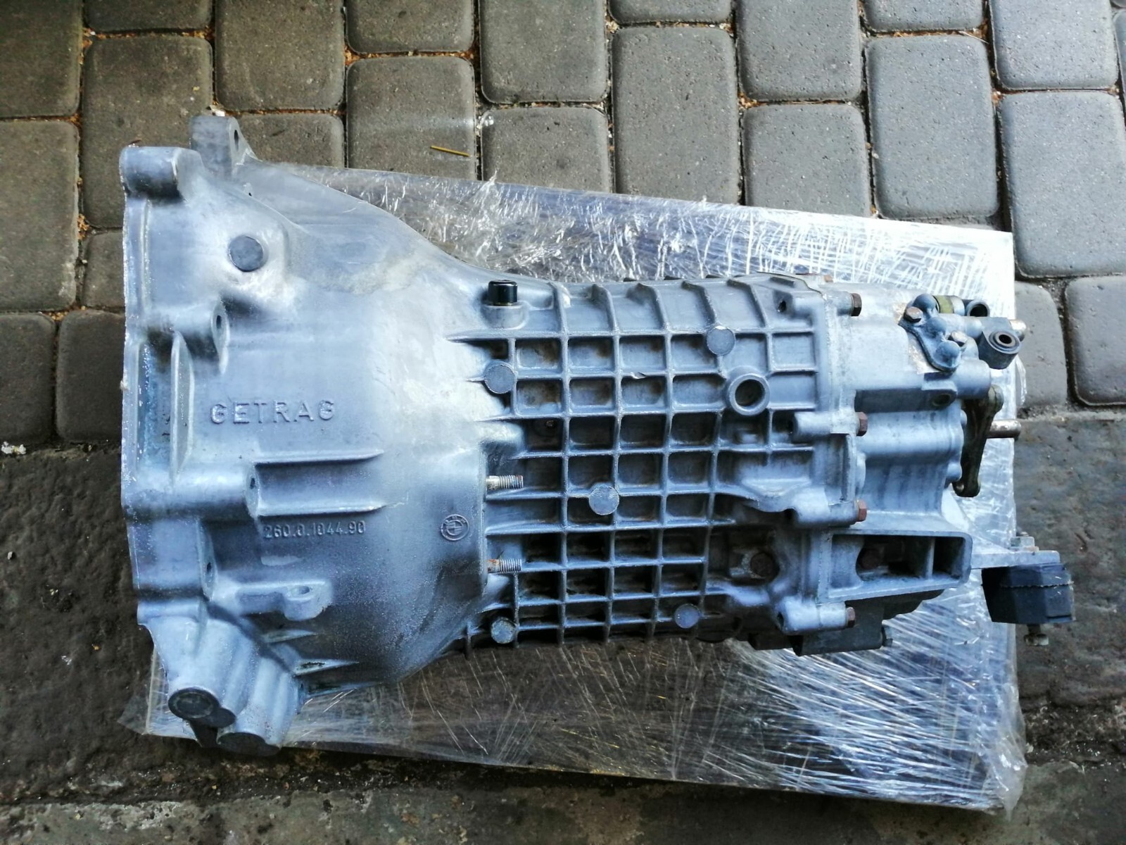BMW Getrag 260 gearbox E23 323i 2600104490 bellhousing letters NB | eBay