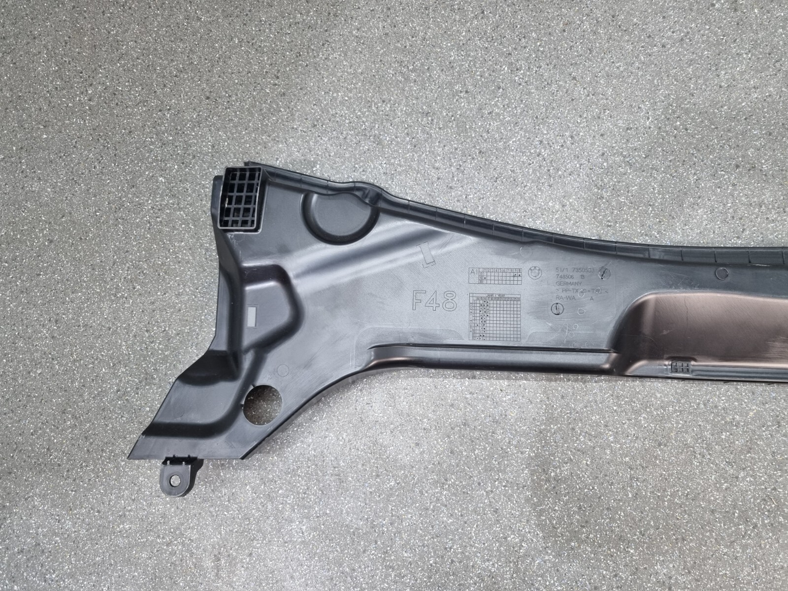 Original BMW X1 F48 & F49 LCI Abdeckung Windlauf Teil 2 51717350593 ...