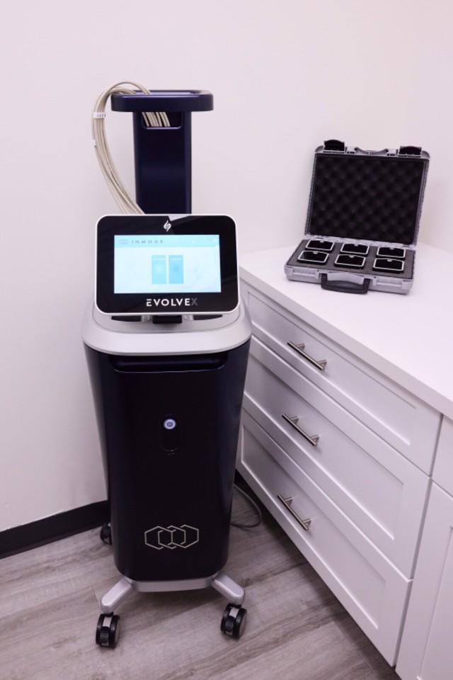 2022 InMode EvolveX with Trim, Tone, and Tite; Skin Tightening; Muscle ...