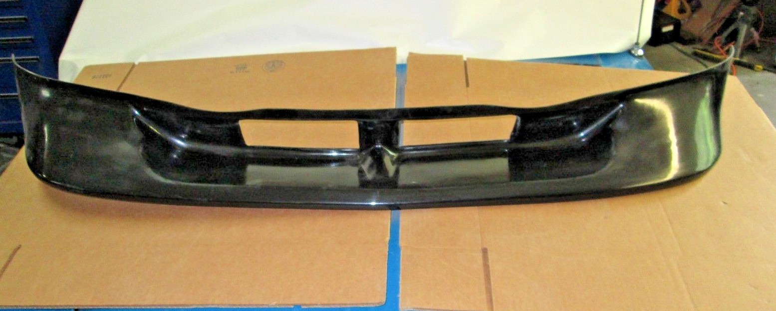 New Fiberglass LE Limited Edition Front Spoiler Air Dam MGB