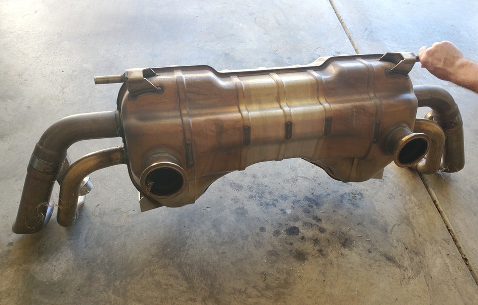 2017/2018 OEM Audi R8 Exhaust | eBay