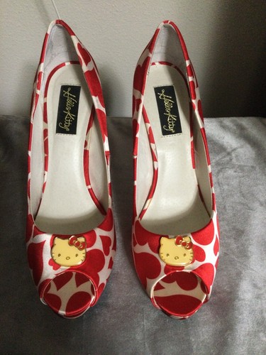 Hello Kitty Peep Toe High Heels With Red Hearts Size 8 | eBay